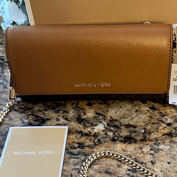 Michael Kors | Bags | Michael Kors Womens Mk Convertible Wallet On ...